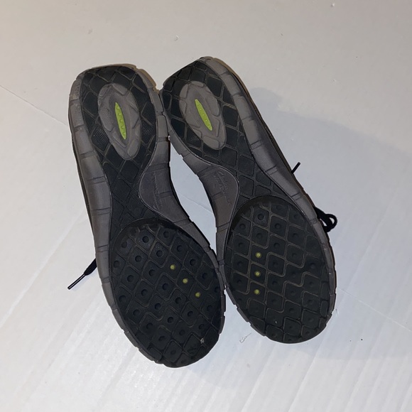 Clarks | Shoes | Clarks Wave Walk Lace Up Black Gray Walking Shoes Size ...